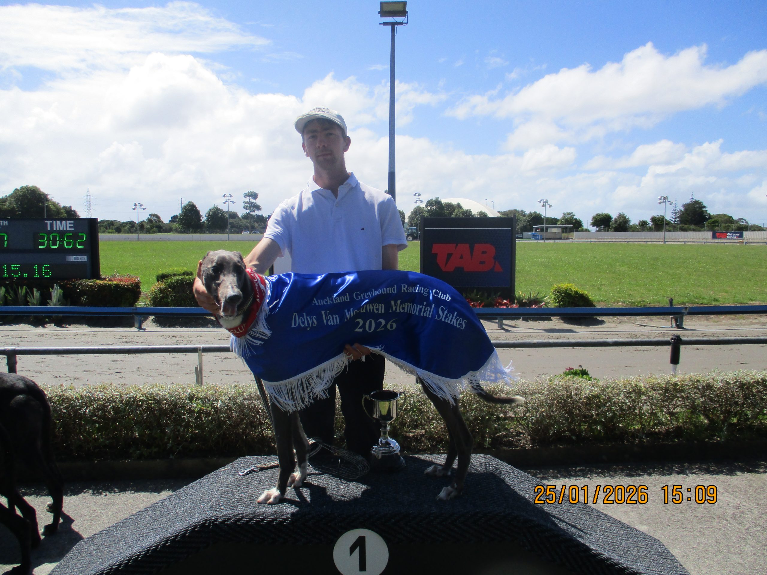 25 JANUARY 2026 (Auckland Cup & Railway Sprint) – Auckland Greyhound ...